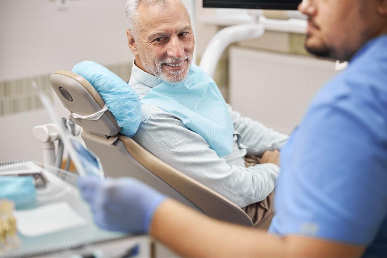Can You Get an MRI with Dental Implants? | Sunna Dental Birmingham